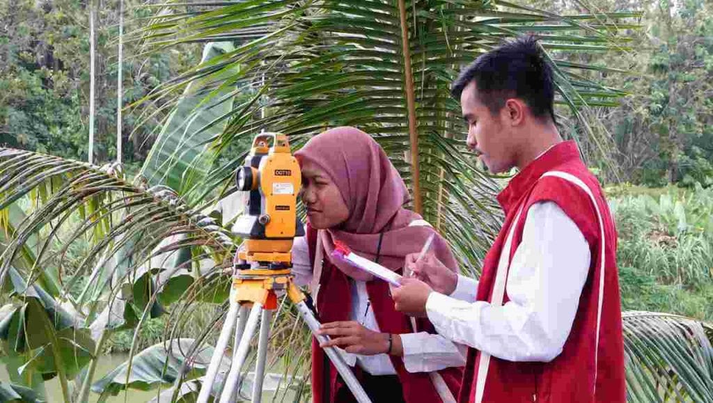 Jurusan Kuliah Surveyor: Dari Teknik Geodesi Hingga Geomatika